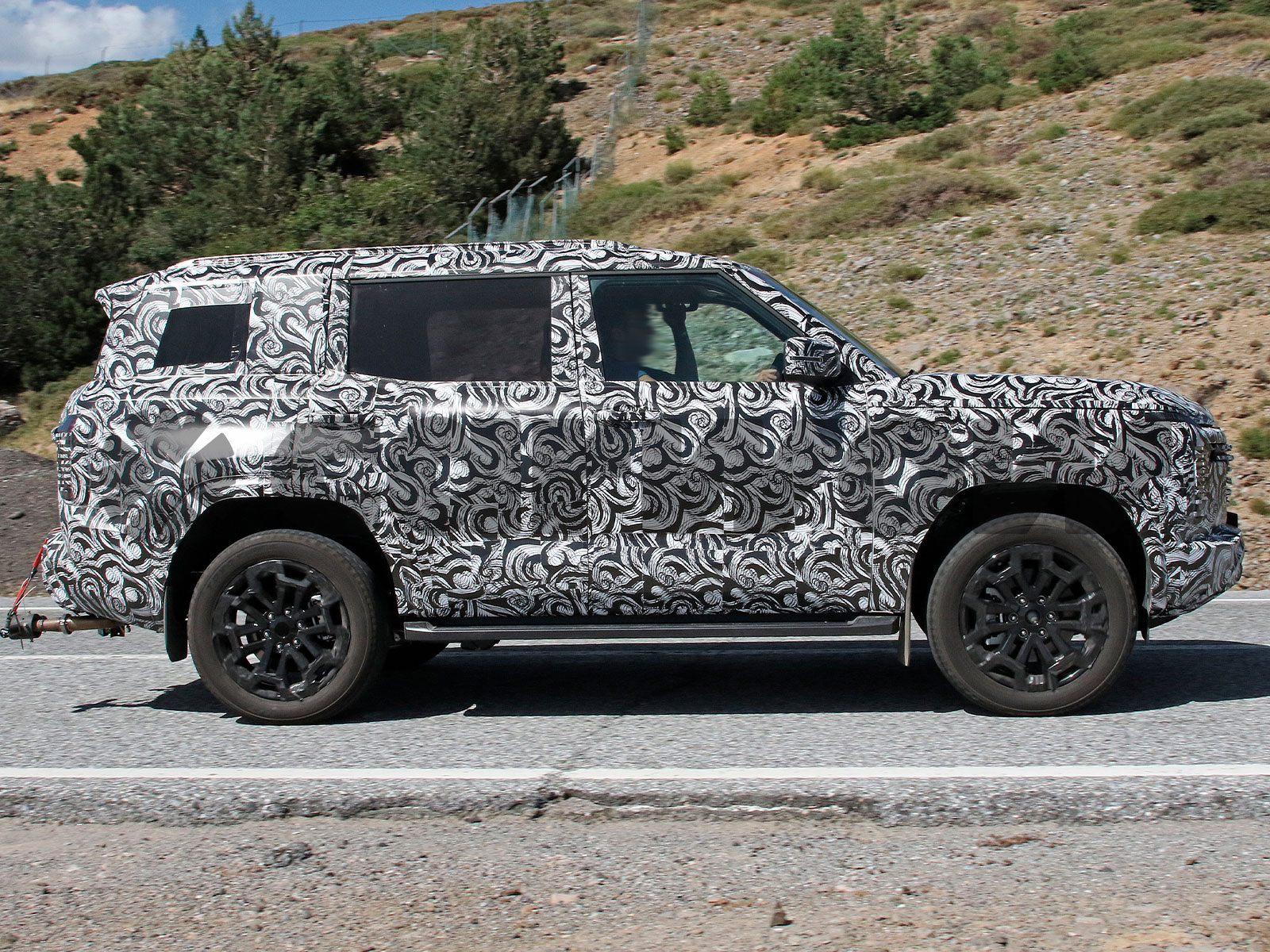 Mitsubishi Montero 2027: precio, lanzamiento y medidas | Carwow