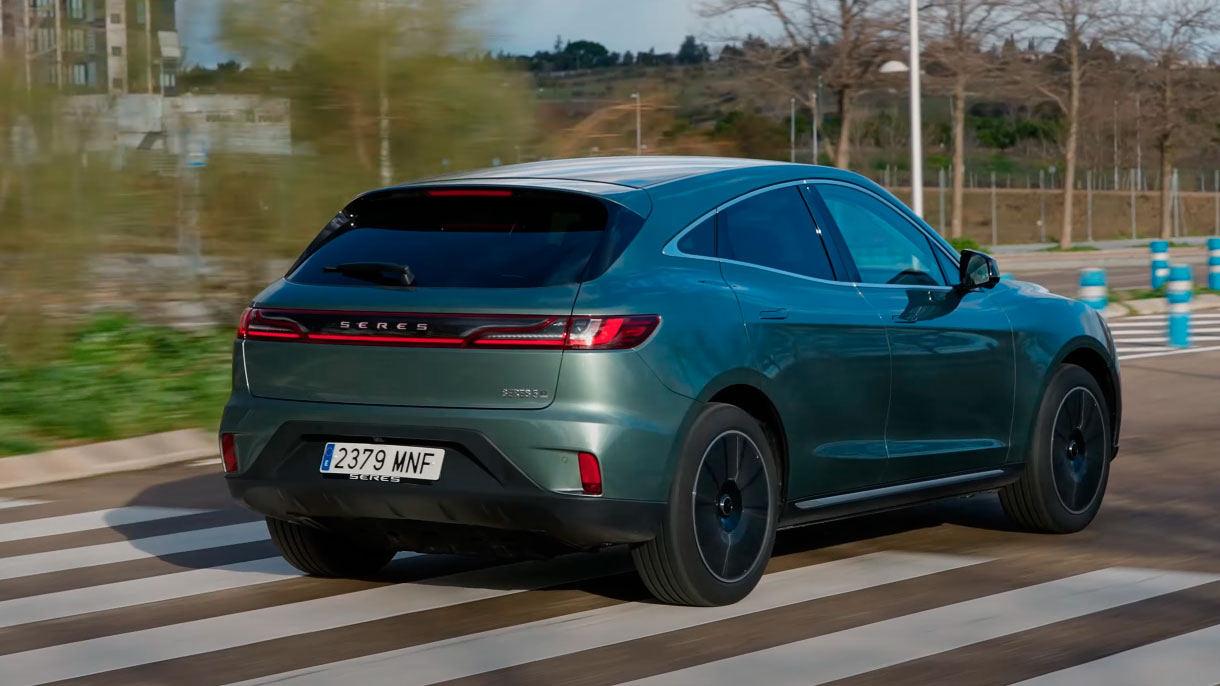 Seres 5 2024: El SUV chino que llega para competir con Tesla | Carwow