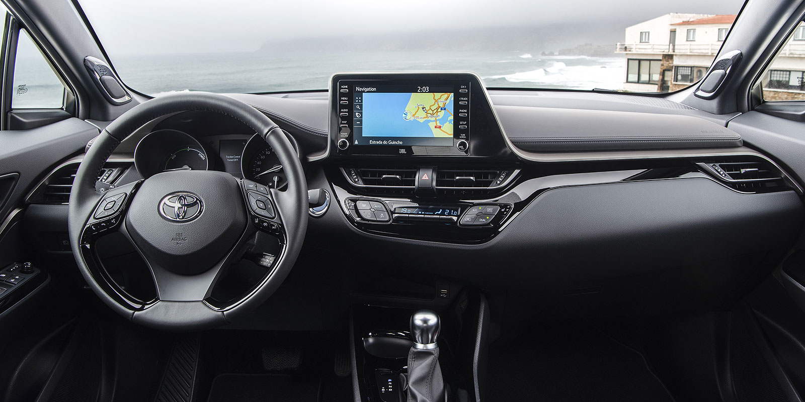Comparativa: Toyota C-HR vs Toyota RAV4 | Diferencias, precios y ...
